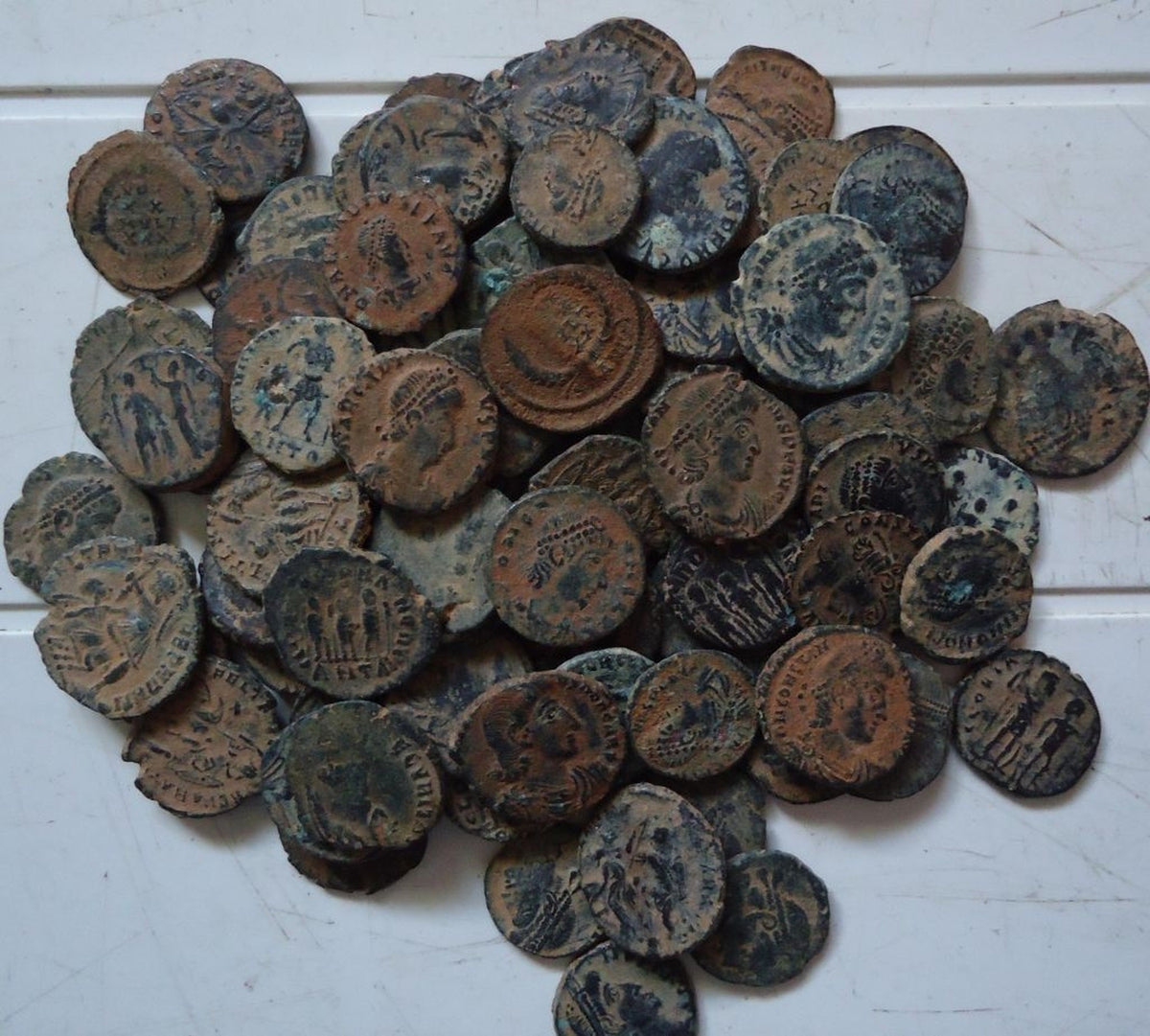 30 Lot of Uncleaned Desert Roman Coins – www.nerocoins.com